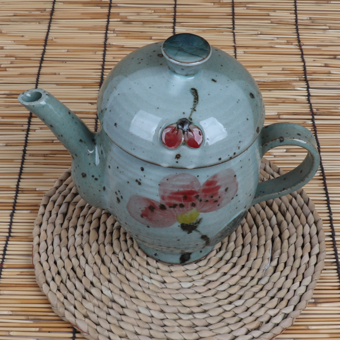 Buncheong Soft Pink Flower Tea Pot with Strainer – Hanji Gifts